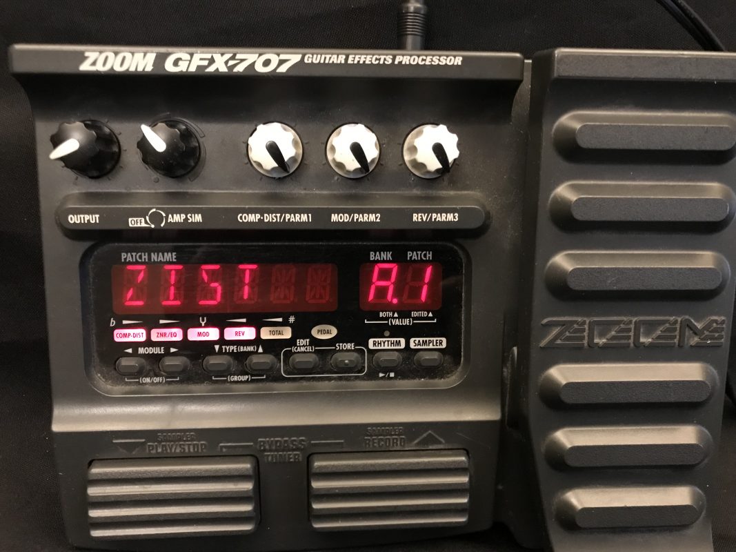 Zoom GFX-707 Guitar Multi-Effects FX Processor - Eclectic Sounds